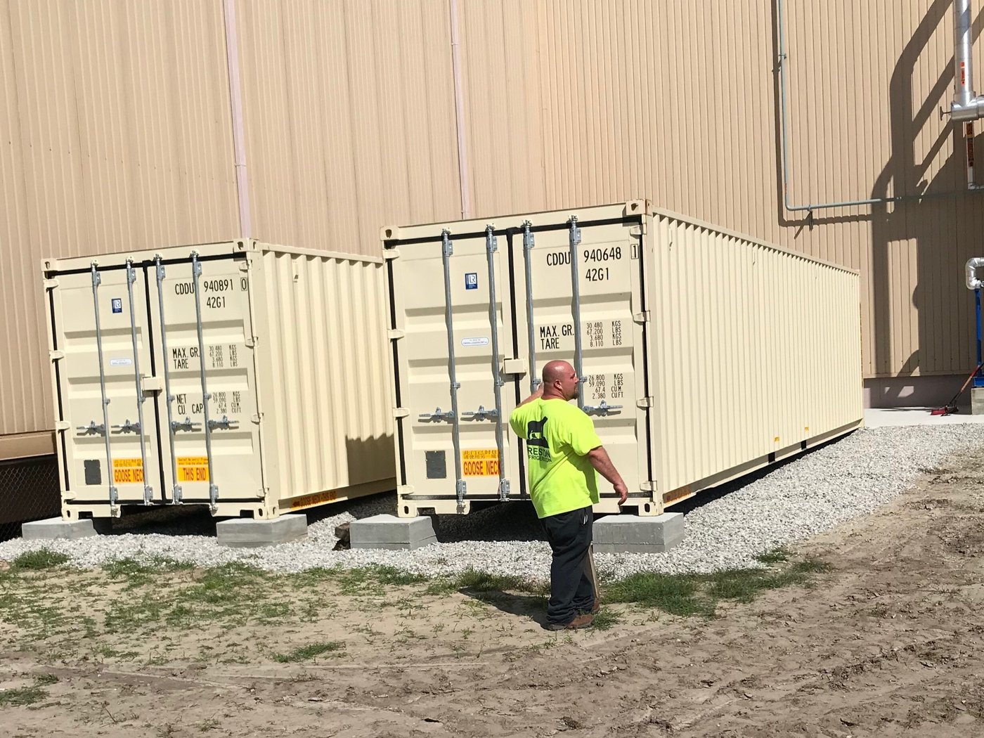 Key Factors That Impact the Cost of a Shipping Container