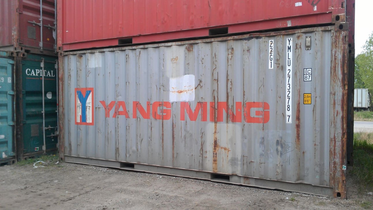 8 Shipping Container Vendor Signs to Watch Out For