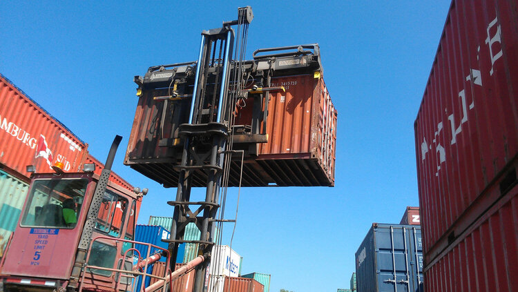 How To Stack Containers
