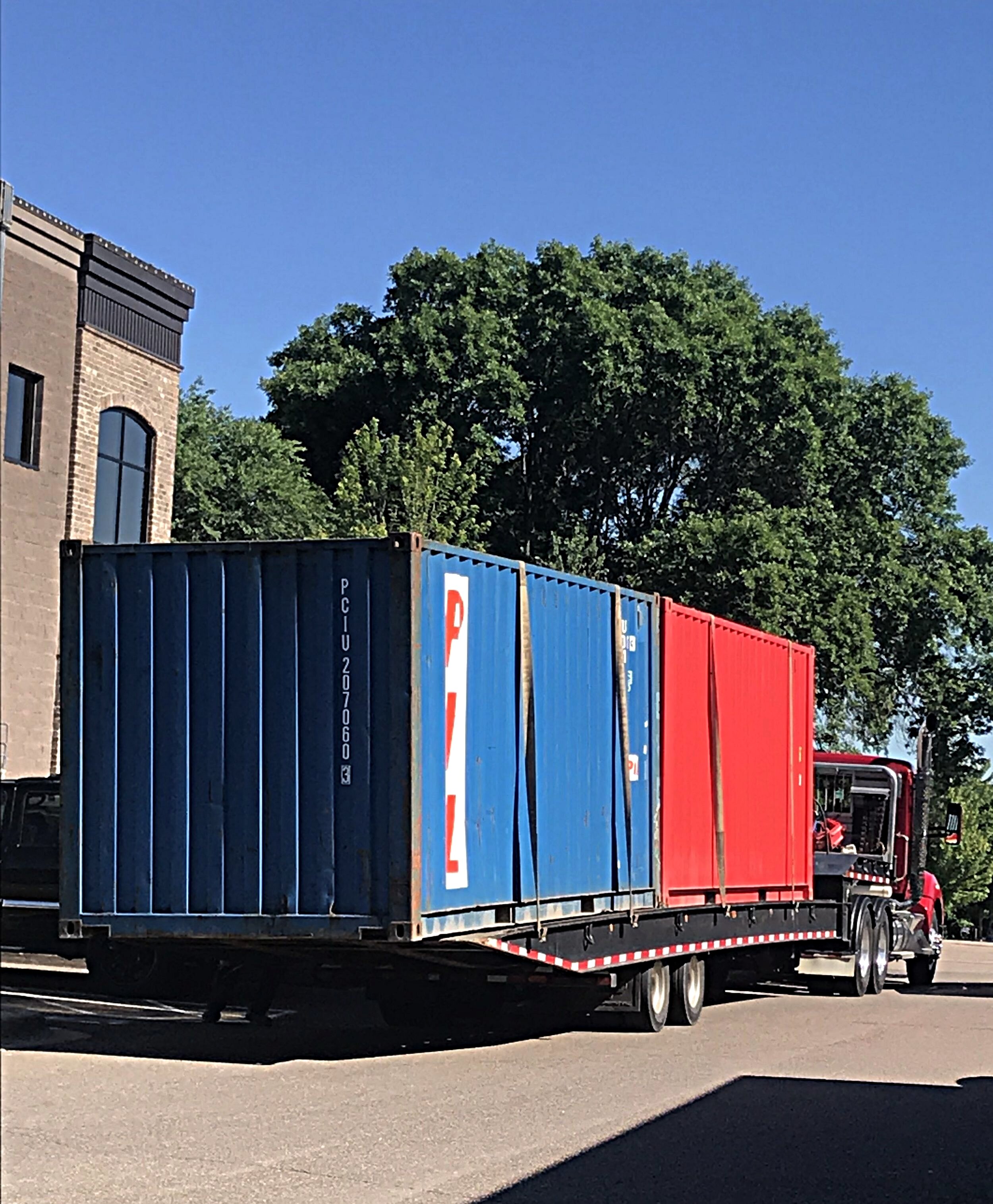 The Parts Everyone Cringes About: The Moving and Delivery of a ...